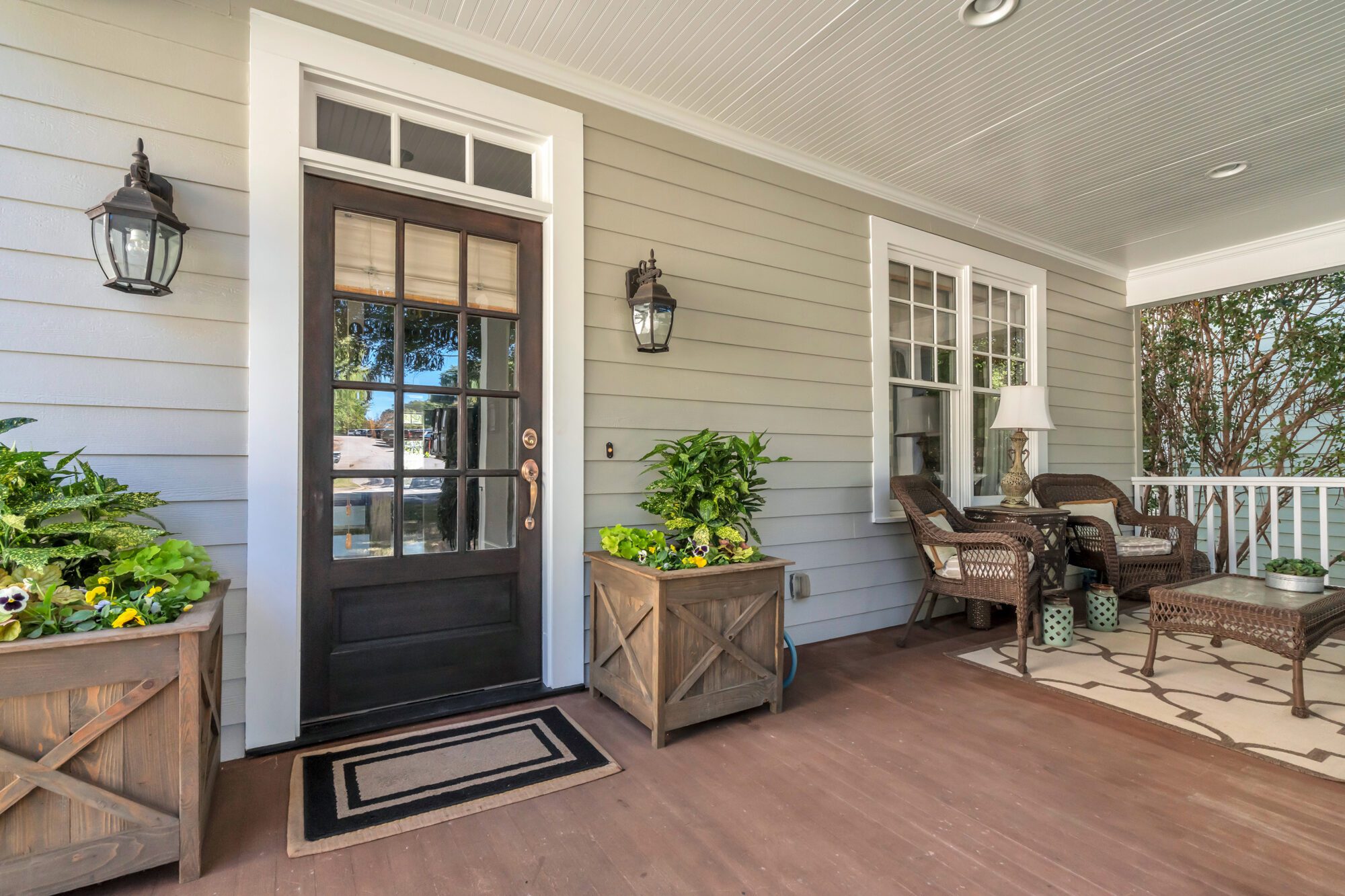 6 Homes Made for Festive Front Porches | Coldwell Banker Caine